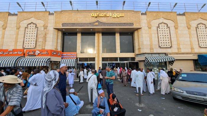 Desa Al-Qabil: Warisan Pohon Kurma Kuno dan Arsitektur Lumpur ...